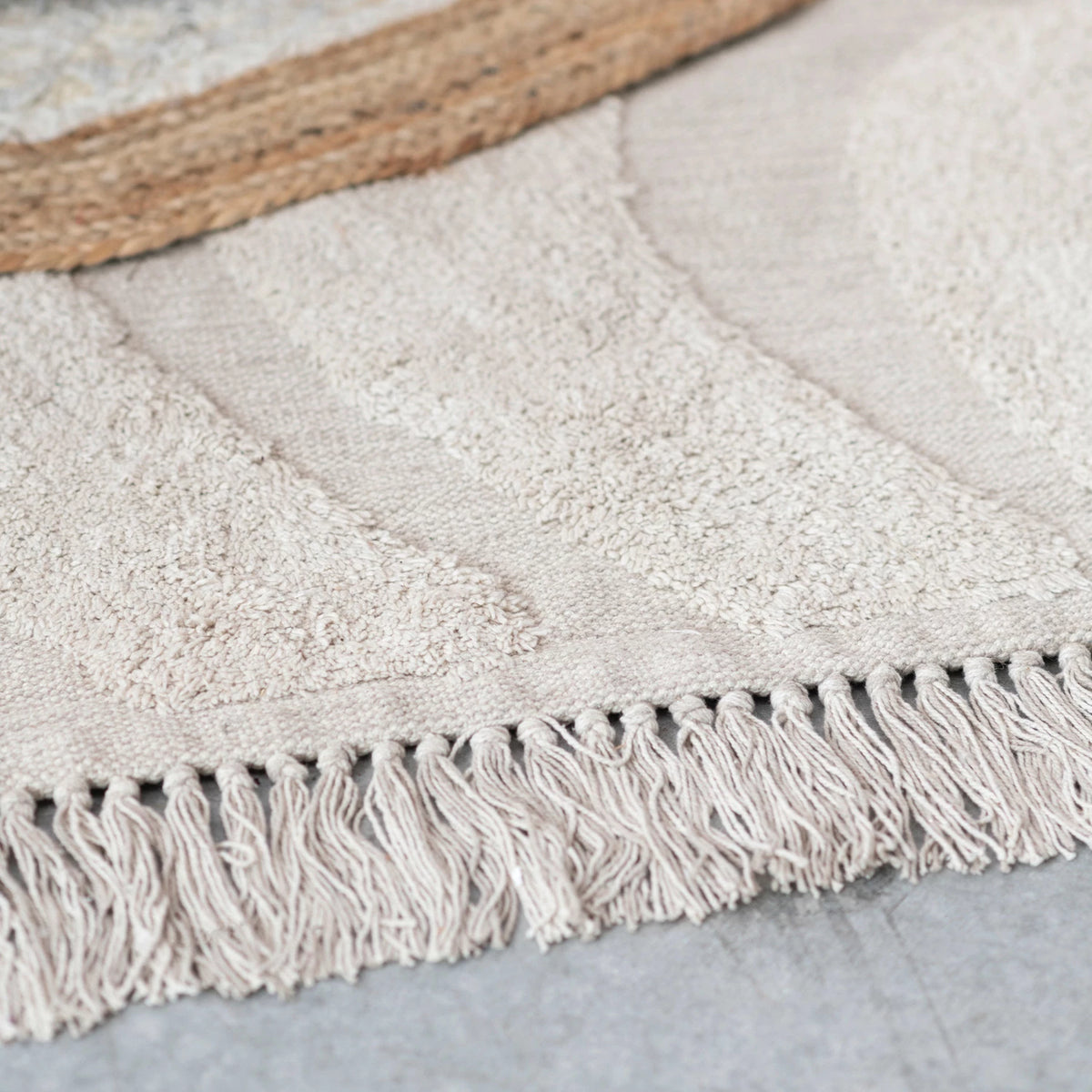 Melange Cotton Tufted Rug With Fringe, Cream Color (Pick Up Only ...